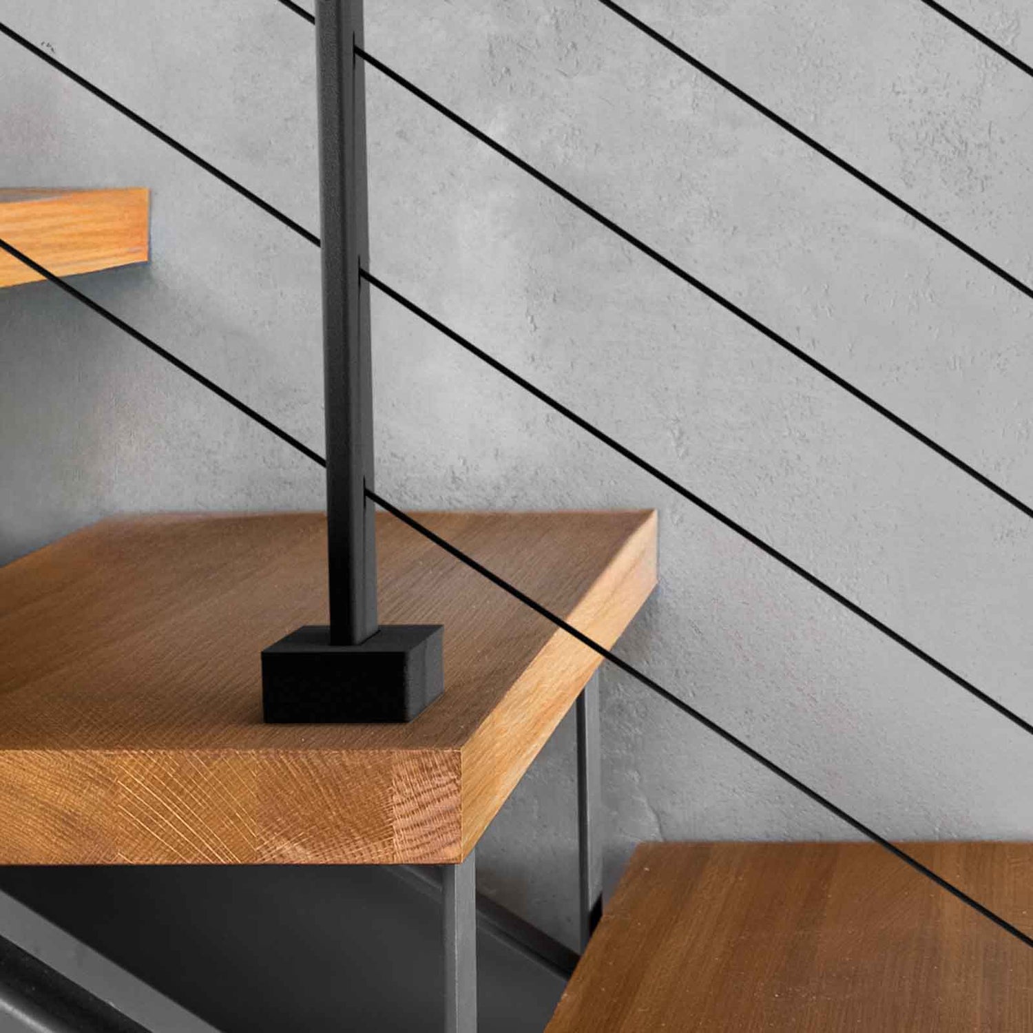 5/32" 7x7 T316 Black Stainless Steel Cable — Cable Bullet