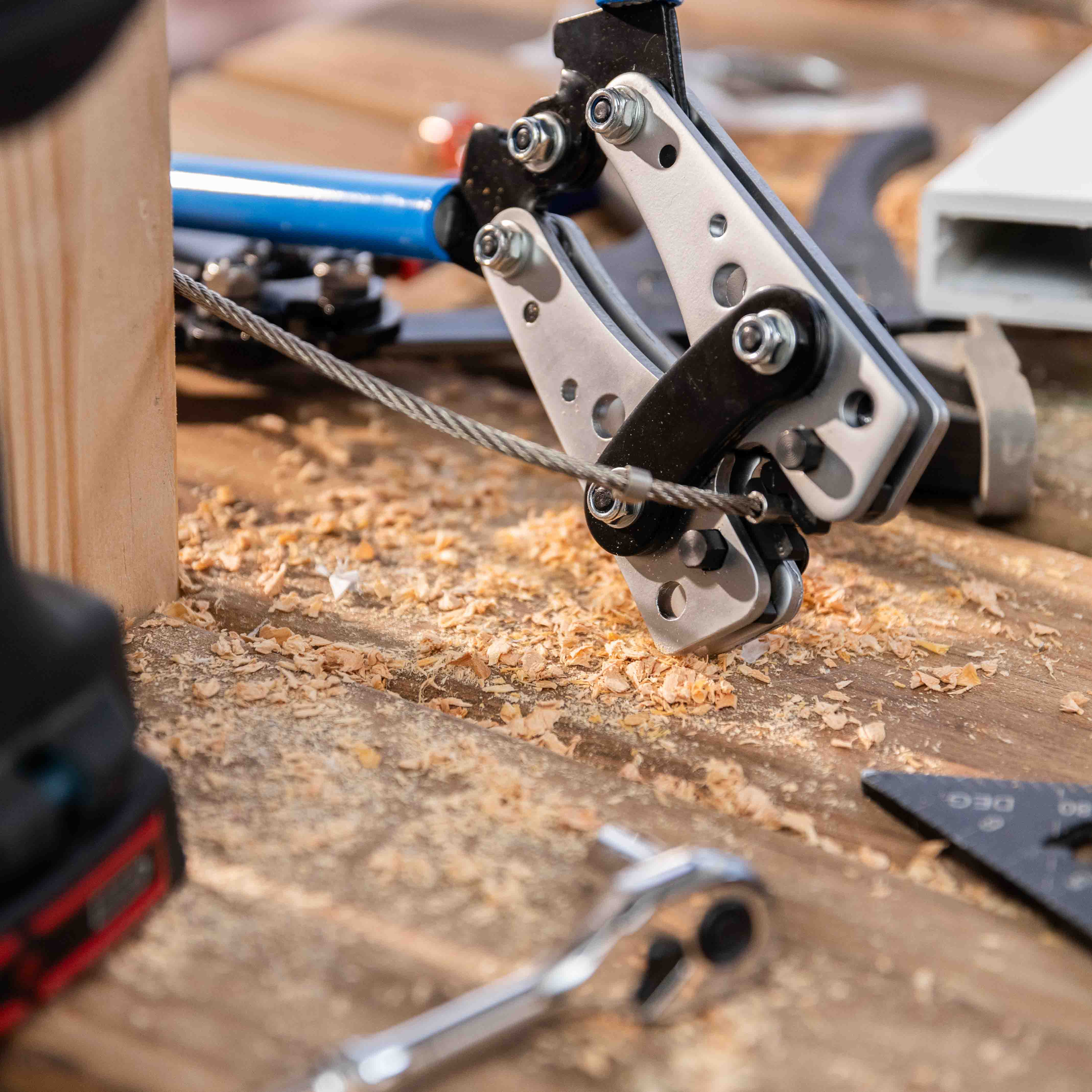 Cable Crimper — Cable Bullet