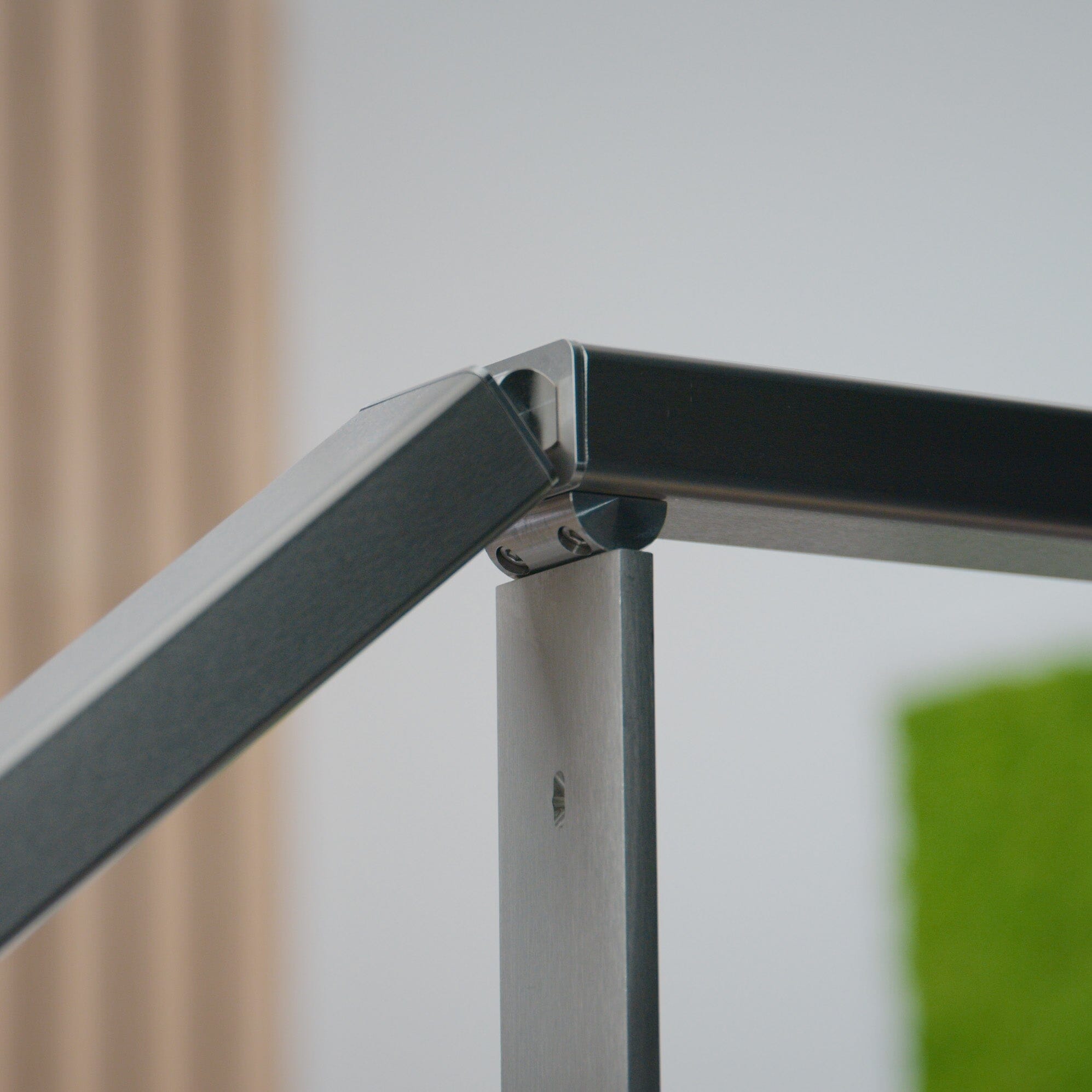 Signature Select Stair Transition Handrail Hinge — Cable Bullet